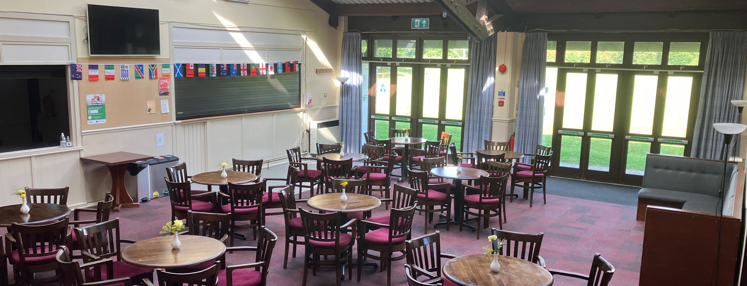 Bar and social area – Kingsclere Community Association and The ...